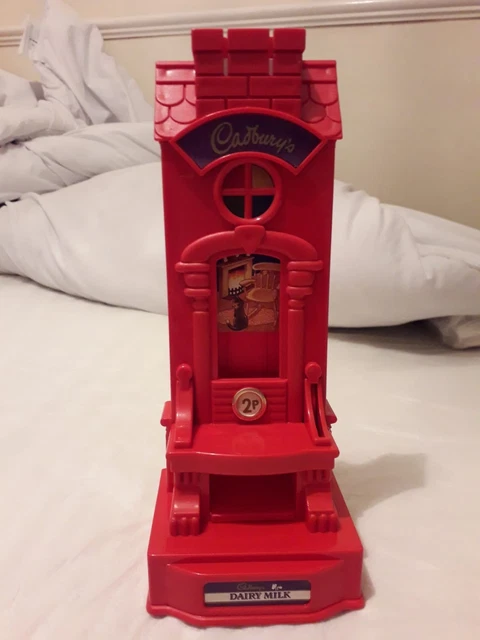 VINTAGE CADBURY DAIRY Milk Chocolate Machine Dispenser 2p Peter Pan ...
