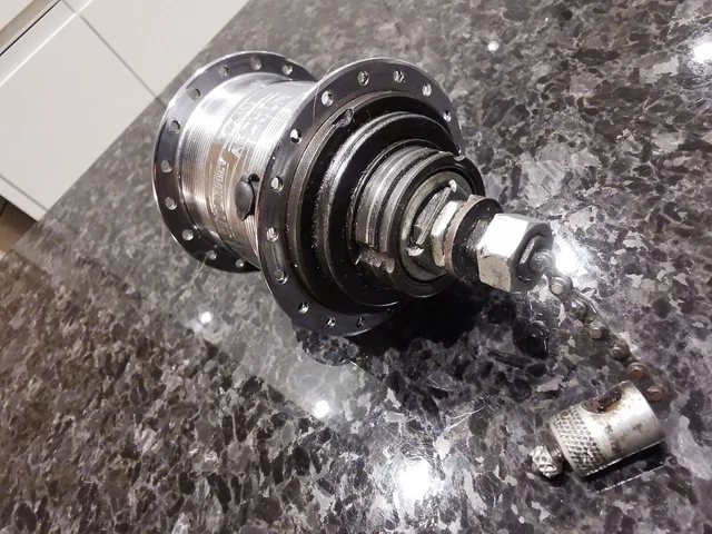 ORIGINAL 1980S RALEIGH CHOPPER MK2 REAR HUB DATED 80 7. WITH SPROCKET ...