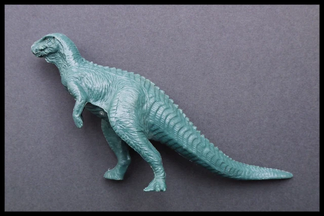 INVICTA PLASTICS 1977 British Natural History Museum MEGALOSAURUS ...