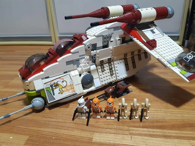 LEGO STAR WARS Republic Attack Gunship 7676 In 2008 Used Retired EUR ...