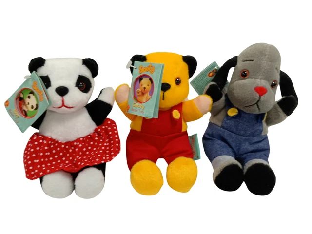 SOOTY AND FRIENDS Plush Toy Set - Sooty, Sweep & Soo - Collectable With ...