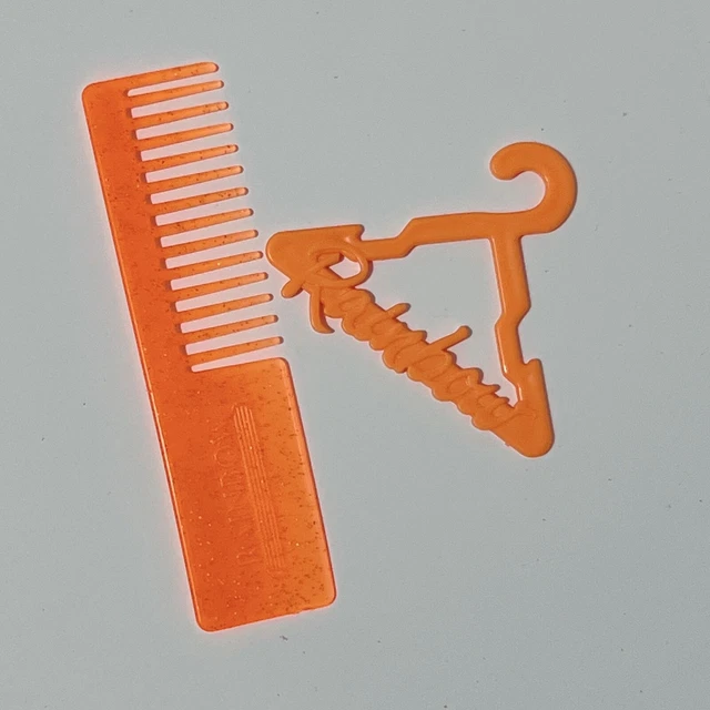 RAINBOW HIGH DOLL Michelle Original hanger comb set, orange - New £1.90 ...