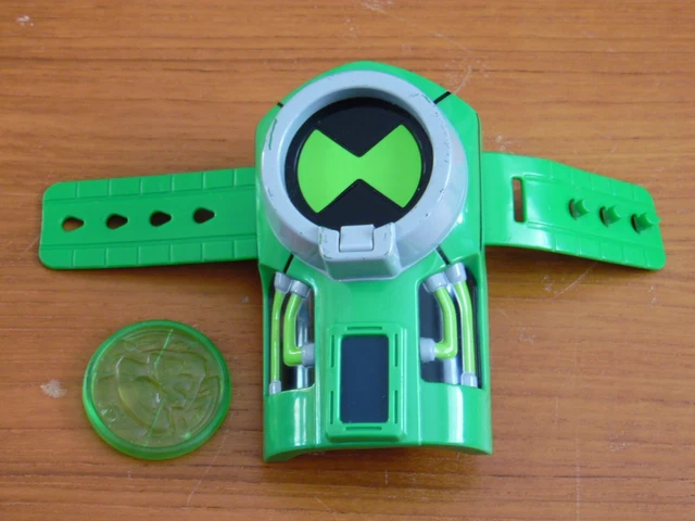 VINTAGE BEN 10 Ultimatrix Coin Wrist ejector Omnitrix Bandai 2010 China ...