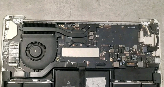 APPLE MACBOOK PRO Retina 13" A1502 Logic Board I7 16Gb Early 2015 £110. ...