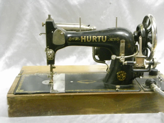 ANCIENNE MACHINE A Coudre Hurtu Mecanique Manuel Et Electrique 110 Votl ...