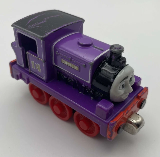 CHARLIE - GULLANE Thomas Tank Engine & Friends Take N Play Magnetic ...