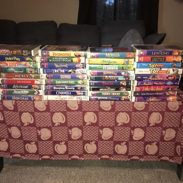LOT OF 36 DISNEY VHS Animated/Live Action Movies Tapes Mickey Clamshell ...