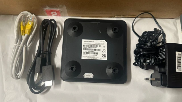 TECHNICOLOR UZW4054TTG 4K UHD DOLBY TALK TALK HUB ANDROID Tv £24.99 ...