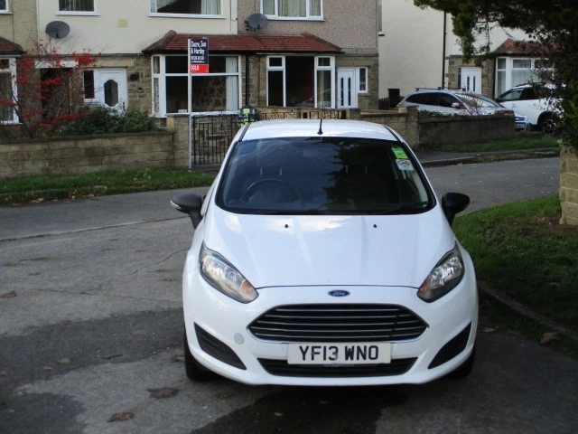 FORD FIESTA VAN (2013) 1.6 TDCi ECOnetic II Panel Van 3dr Diesel Manual ...