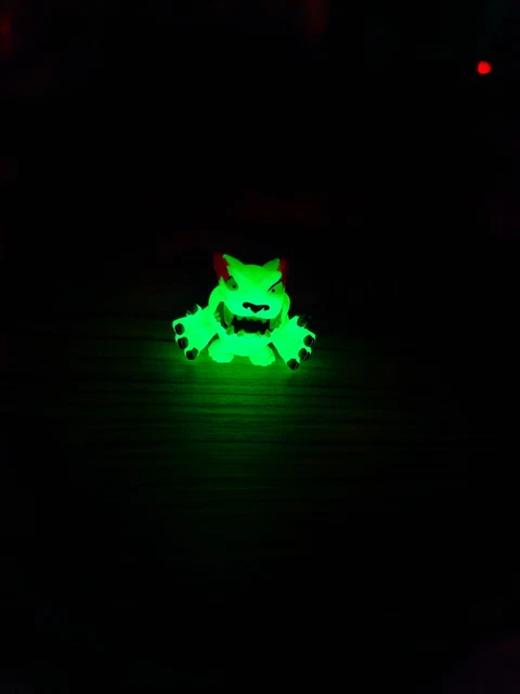 MR BEAST LAB swarms, toxic panthère,ultra rare ,phosphorescent EUR 30 ...