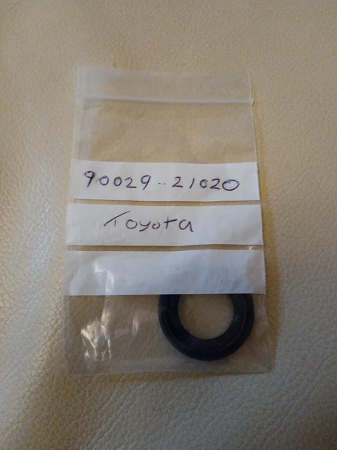 GENUINE TOYOTA OIL Seal 90029-21020 £8.00 - PicClick UK