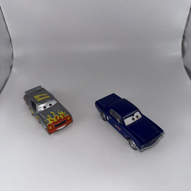 DISNEY PIXAR CARS Darrell Carton & Brent Mustangburger Diecast 1:55 £12 ...
