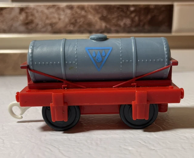 THOMAS & FRIENDS Trackmaster Train Tank Engine - Water Tanker Car ...