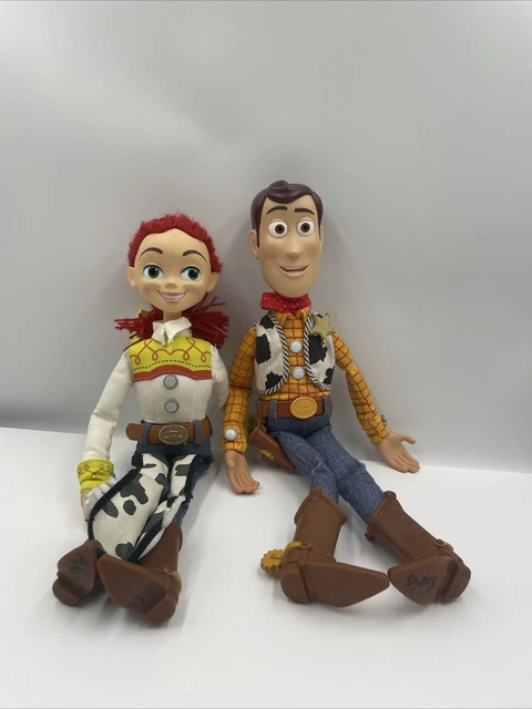 Disney Pixar Toy Story Talking Pull String Jessie Doll And Woody Doll £ 7922