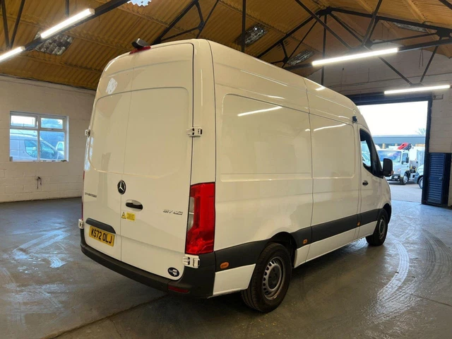 2023 MERCEDES-BENZ SPRINTER 2.0 317 CDI Progressive RWD L2 H2 Euro 6 (s ...