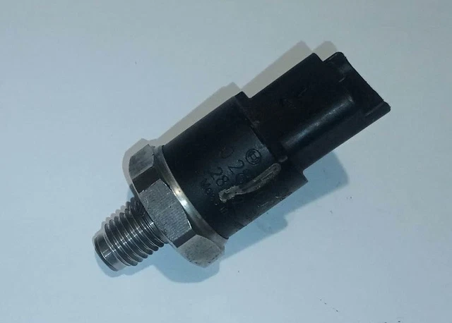PEUGEOT ET CITROEN, Capteur Pression de Gasoil Rampe Injection BOSCH ...