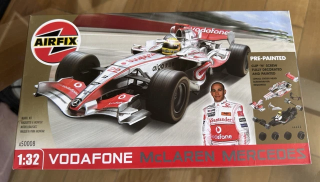 AIRFIX A50008 MODEL Kit Vodafone McLaren Mercedes MP4-21 Lewis Hamilton ...