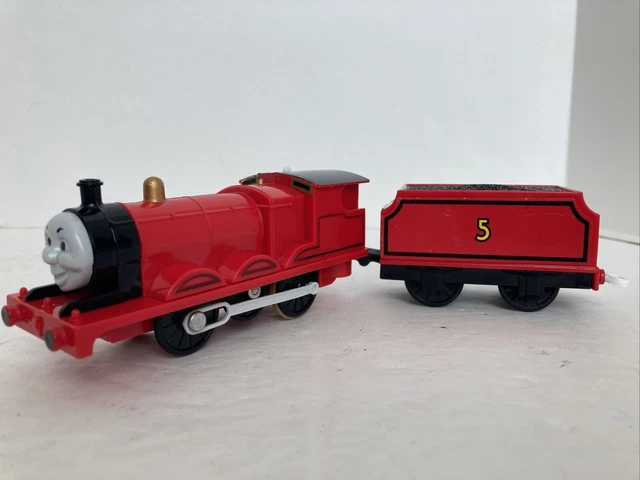 THOMAS & FRIENDS TrackMaster James & Tender Motorized Train Engine 2002 ...