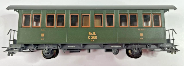 BEMO 3230 105 RhB hist. Zweiachachser 3. Kl. C 265, H0m, 1:87 (336) EUR ...