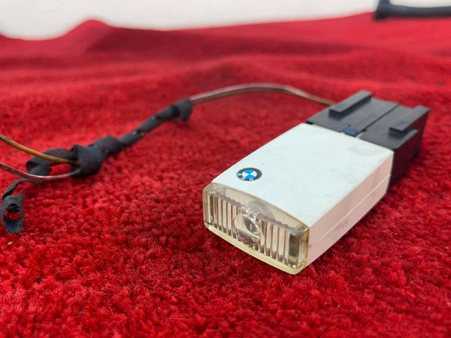 BMW E21 E30 E31 E32 E34 E36 Boîte à gants blanche lampe à main rechargeable avec fil OEM EUR 103 ...