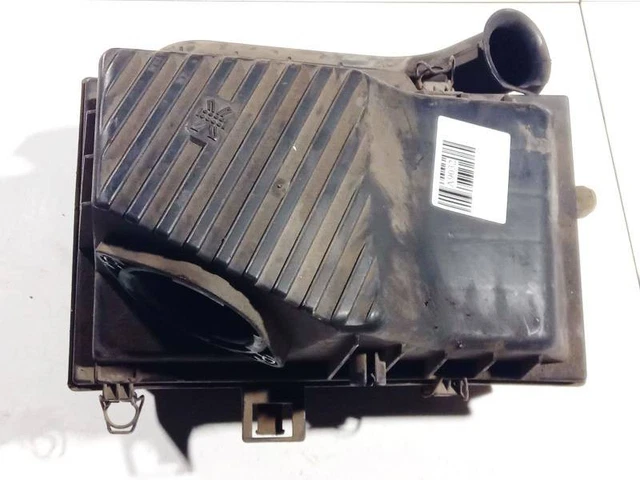 VOLKSWAGEN PASSAT 1994 Air filter box used, Genuine #2207433-67 EUR 29 ...
