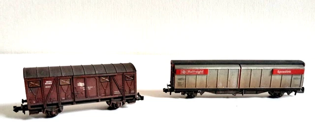 GRAHAM FARISH N gauge Wagons in Rail Freight Livery. VGA Farish unboxed ...