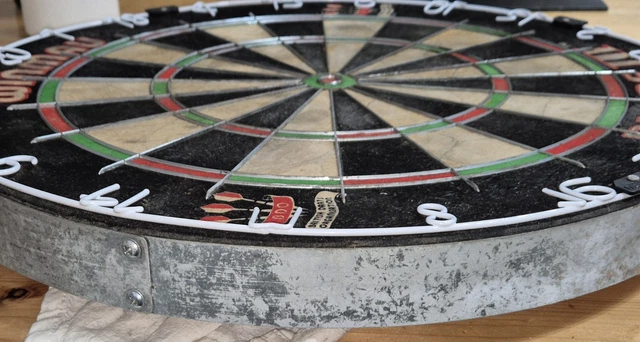 SIGNED DART BOARD Eric Bristow, Bobby George, John Lowe £100.00 ...