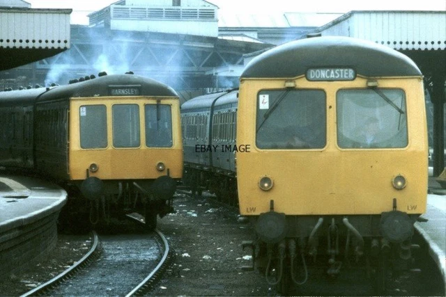 PHOTO DMU'S Loco No 114 & Class 105 At Sheffield -86 £2.00 - PicClick UK
