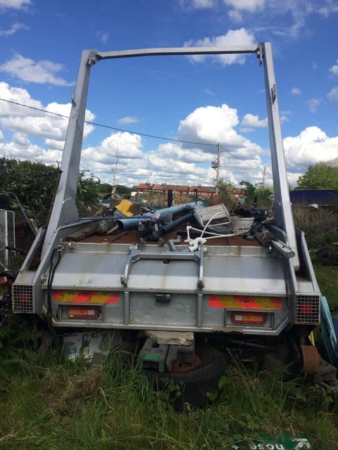 SKIP LORRY BODY only ideal trailer conversion 10ftx6ft bed £550.00 ...