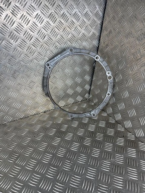 VOLKSWAGEN TRANSPORTER - Caravelle T6 2017 Gearbox mounting bracket ...