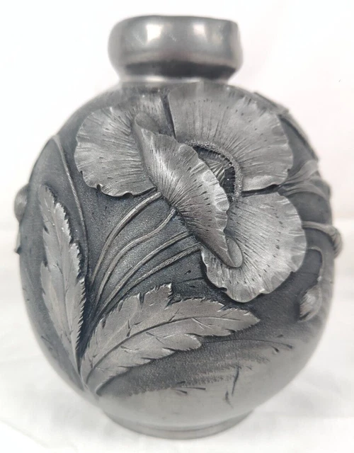 VASE ANCIEN ETAIN D'ART PUR signe L. ROZAY epoque ART NOUVEAU decor ...