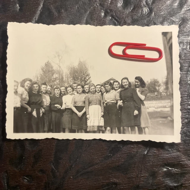 PASSAU 1943 BDM Bund Deutscher Mädel Frau Dame Maid 9x6 Original Foto 2 ...