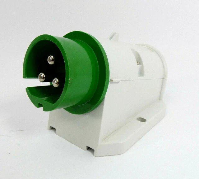 FICHE D'APPAREIL CEEFORM | connecteur mural 32A-4h | 24u50V~ | 100 ...