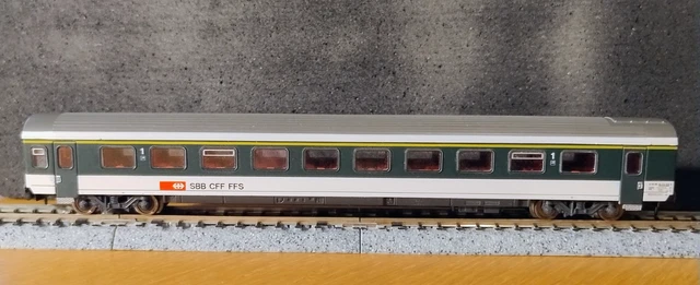 ROCO N GAUGE 24330 SBB Swiss EWIV 1st class coach unboxed £17.50 ...