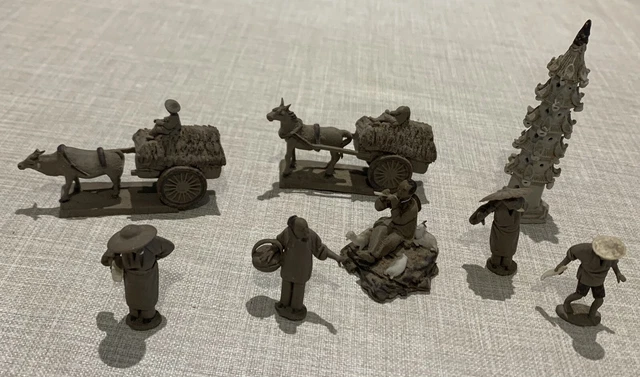 MINIATURE BONSAI TYPE Clay Figurine Bundle Hay Carts Pagoda Vintage ...