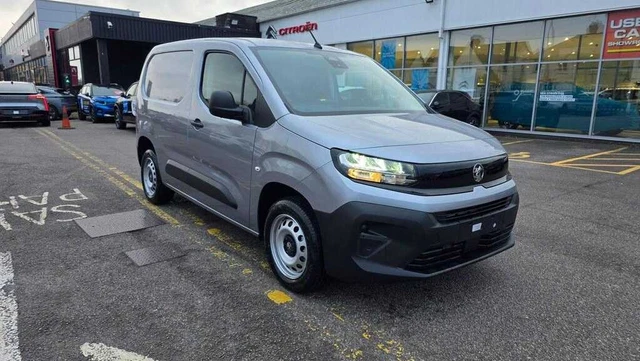 VAUXHALL COMBO 1.5 Turbo D 130ps Prime Plus H1 Van Auto Van Diesel ...