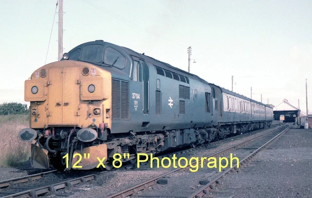 12&X8& RAILWAY PHOTOGRAPH Class 37 37114 at Wick £7.00 - PicClick UK