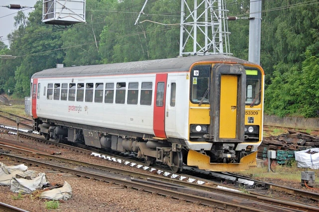 CLASS 153 NO 153309 in greater anglia at norwich £1.20 - PicClick UK