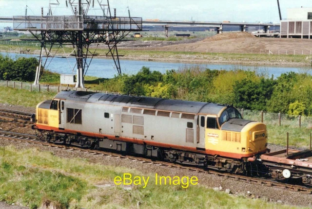 PHOTO RAILWAY 6X4 Class 37 37250 Freight at Tees Yard c1988 £2.00 ...