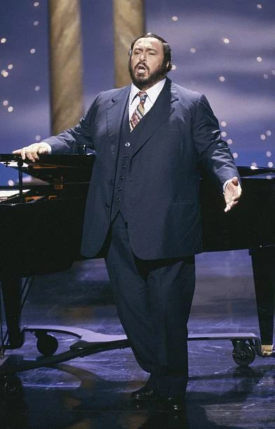JOHNNY CARSON SHOW Opera Singer Luciano Pavarotti Performs 1 Old TV ...