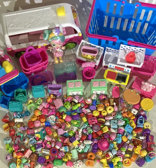 HUGE LOT OF 255 plus Shopkins Assorted Figures & Accessories Mini ...