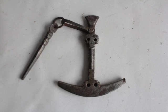 ANCIEN OUTIL MARTEAU de taille à silex XVIIIe siècle (75411) EUR 360,00 ...