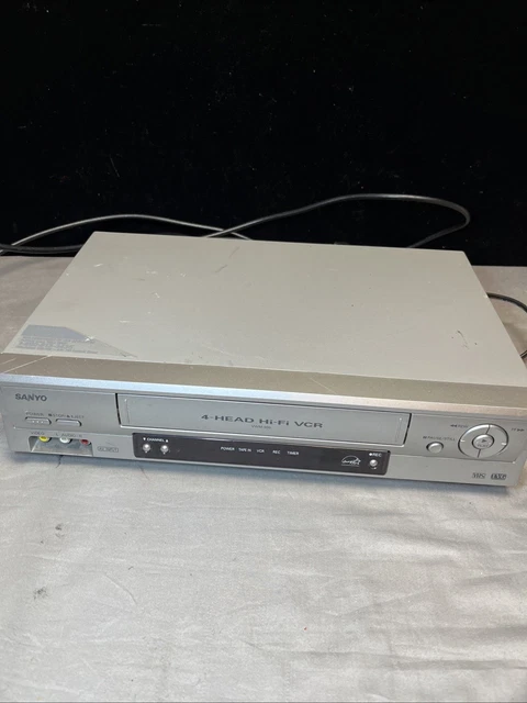 VINTAGE SANYO VHS Player Model VWM-900 4-HEAD HI-FI VCR No Remote £26. ...