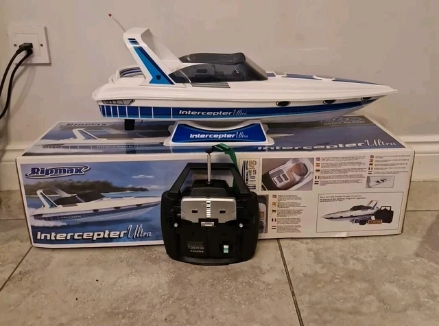 RIPMAX INTERCEPTOR ULTRA RC Speed Boat Cabin Cruser (VGC) £94.99 ...