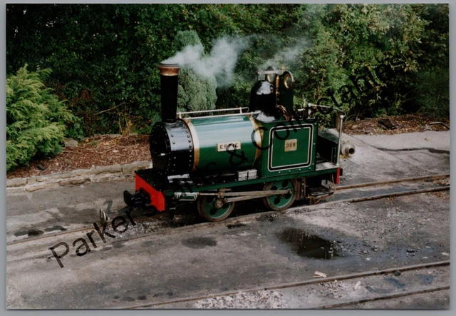 TRAIN PHOTOGRAPH OF Railway Locomotive Effie , Clayton West 2007 £1.70 ...