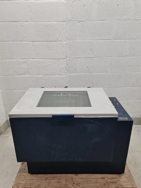 GALLENKAMP ORBITAL SHAKING Laboratory Incubator Lab £575.00 - PicClick UK