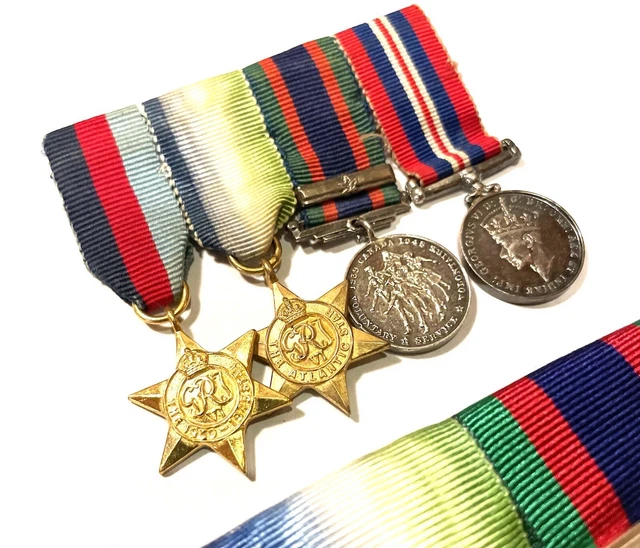 WW2 CANADIAN NAVY Medal Bar Group Authentic w/ Miniature Bar, Swing ...