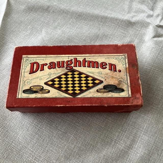 VINTAGE DRAUGHTSMEN WOODEN Draughts ‘draughtmen’ On Cardboard Box £5.00 ...
