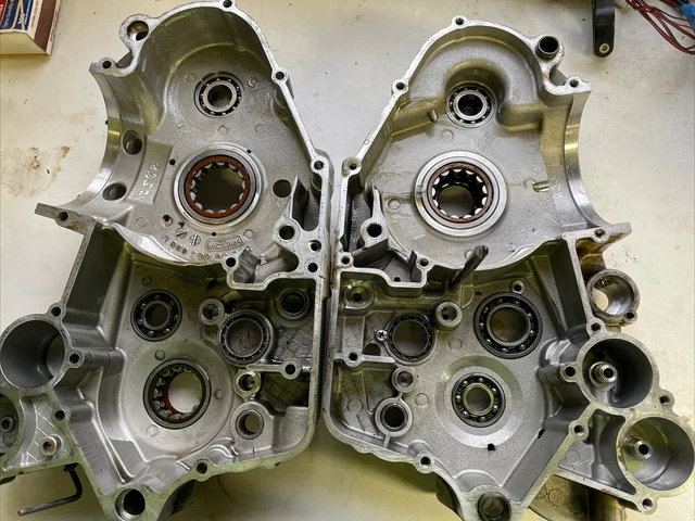 KTM RFS ENGINE cases 00-03 14mm Swingarm Bolt 450 £76.09 - PicClick UK