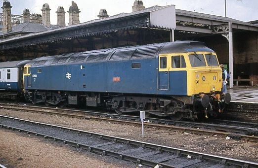 ORIGINAL 35MM COLOUR slide of 47606 BR class 47 diesel loco £1.45 ...